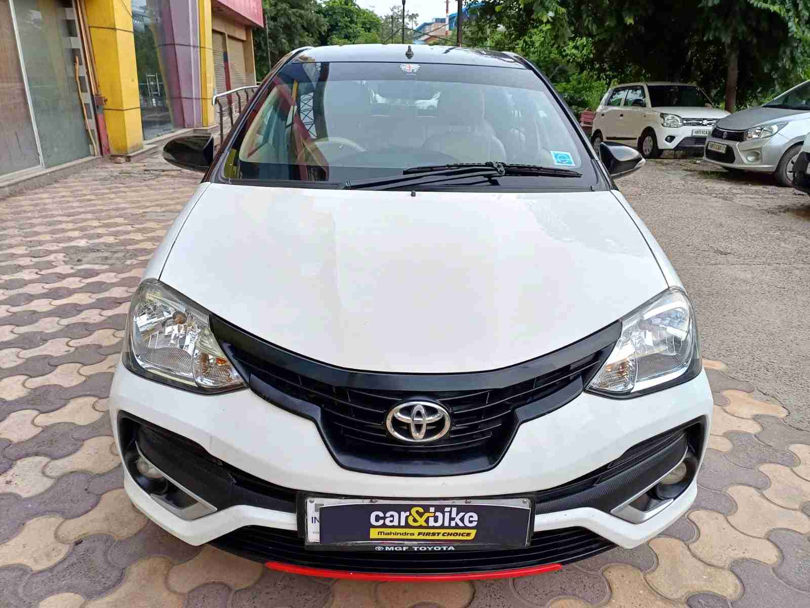Toyota Etios Liva V 4.25 Lakh | Sir Car